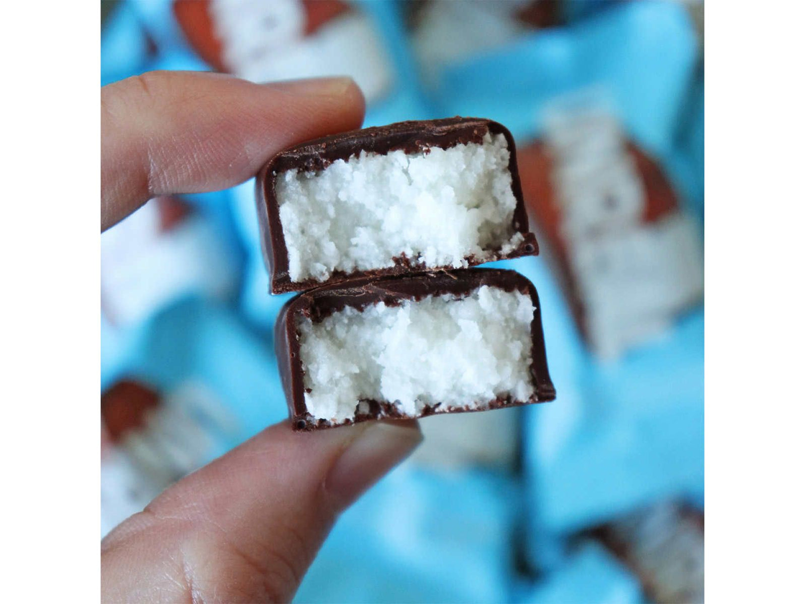 Unreal Dark Chocolate Coconut Mini Bars - 29 x 15g — Miller & Bean ...